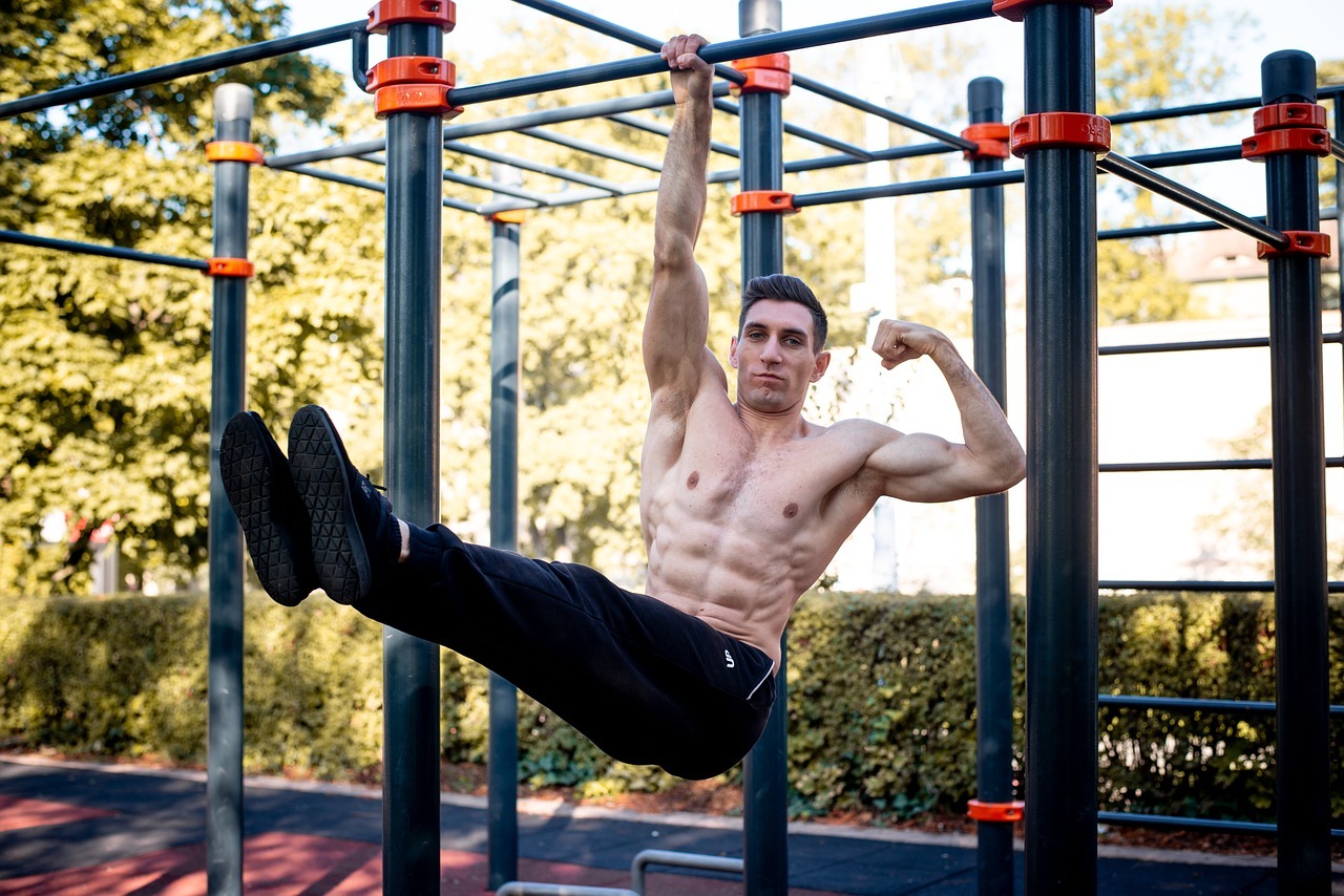 Exercice pour pectoraux : les dips – latelierdesgarcons
